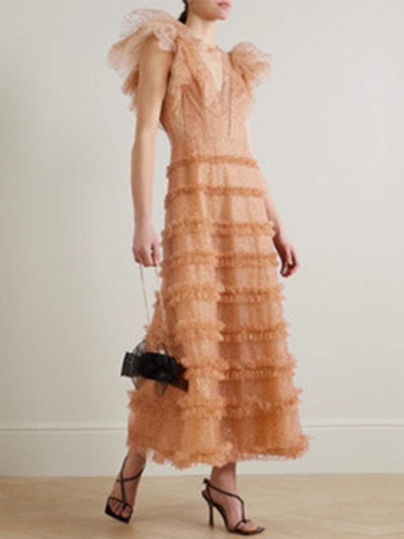 NET-A-PORTER | The home of Fashion and Beauty luxury shopping