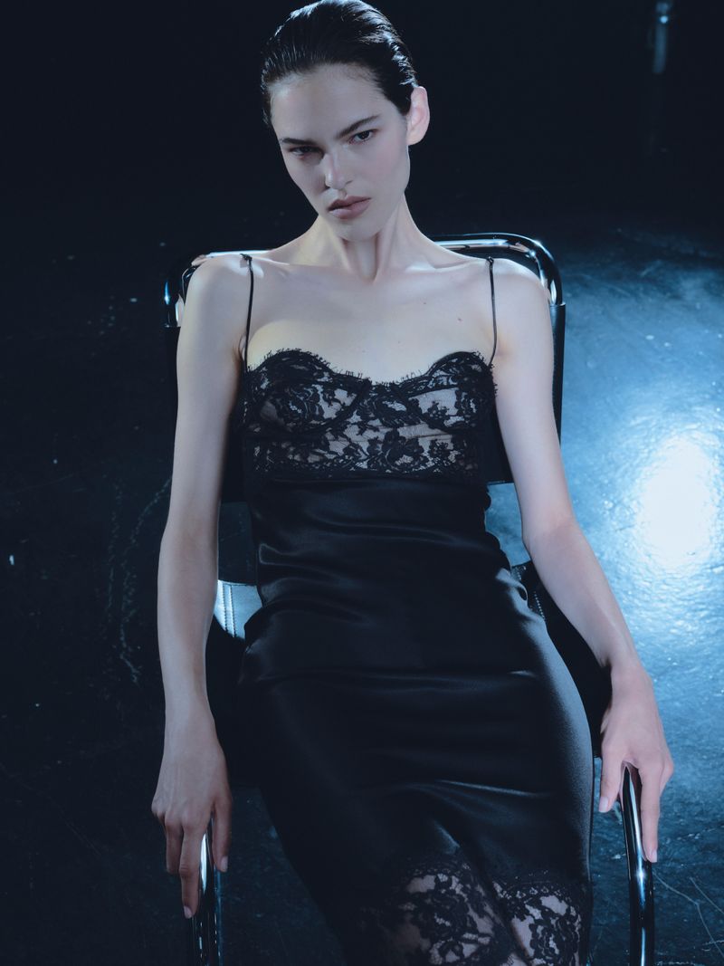 NET-A-PORTER | Luxury Fashion, Beauty & Lifestyle for Women