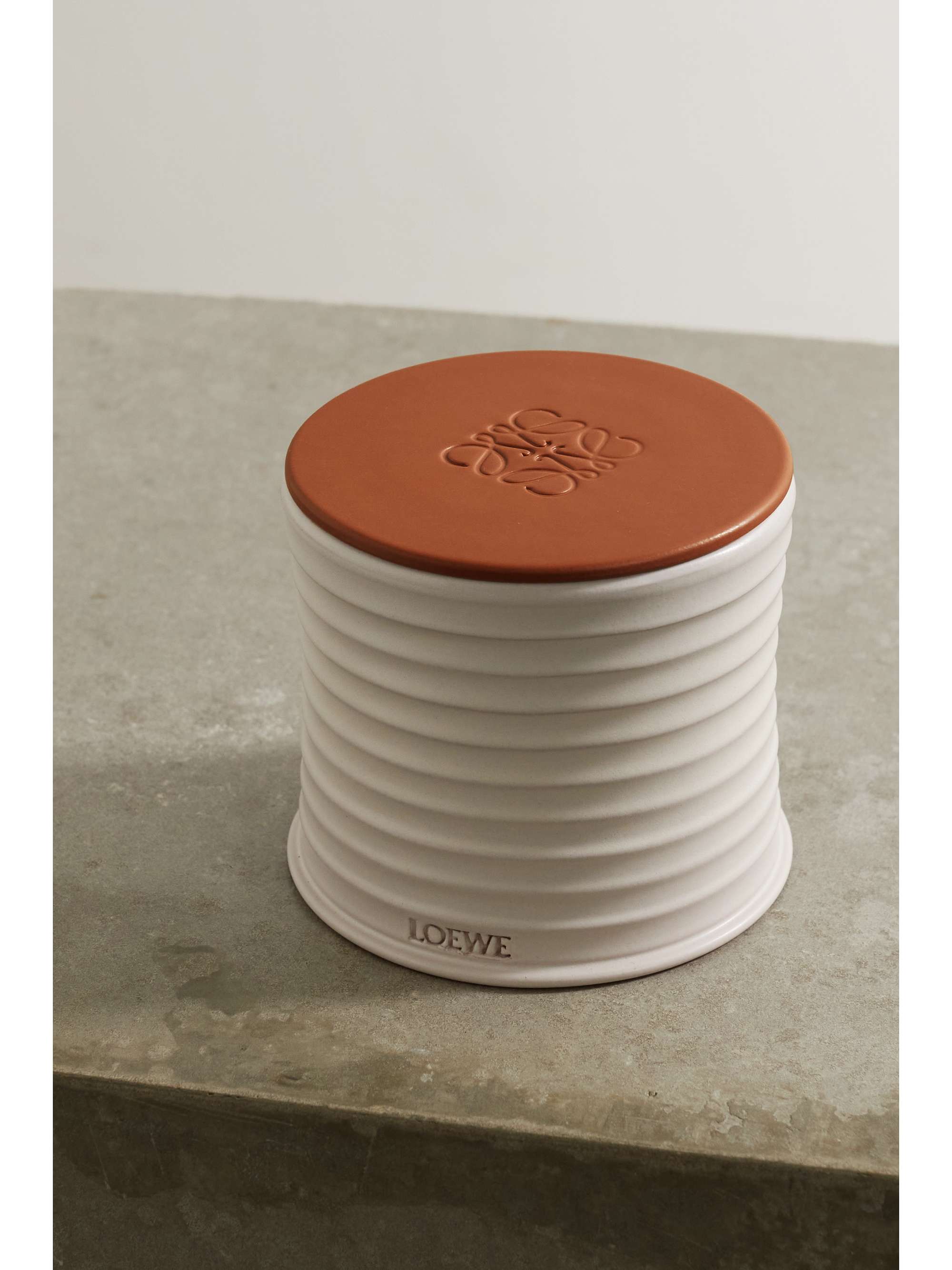 LOEWE HOME SCENTS Medium ceramic candle lid | NET-A-PORTER