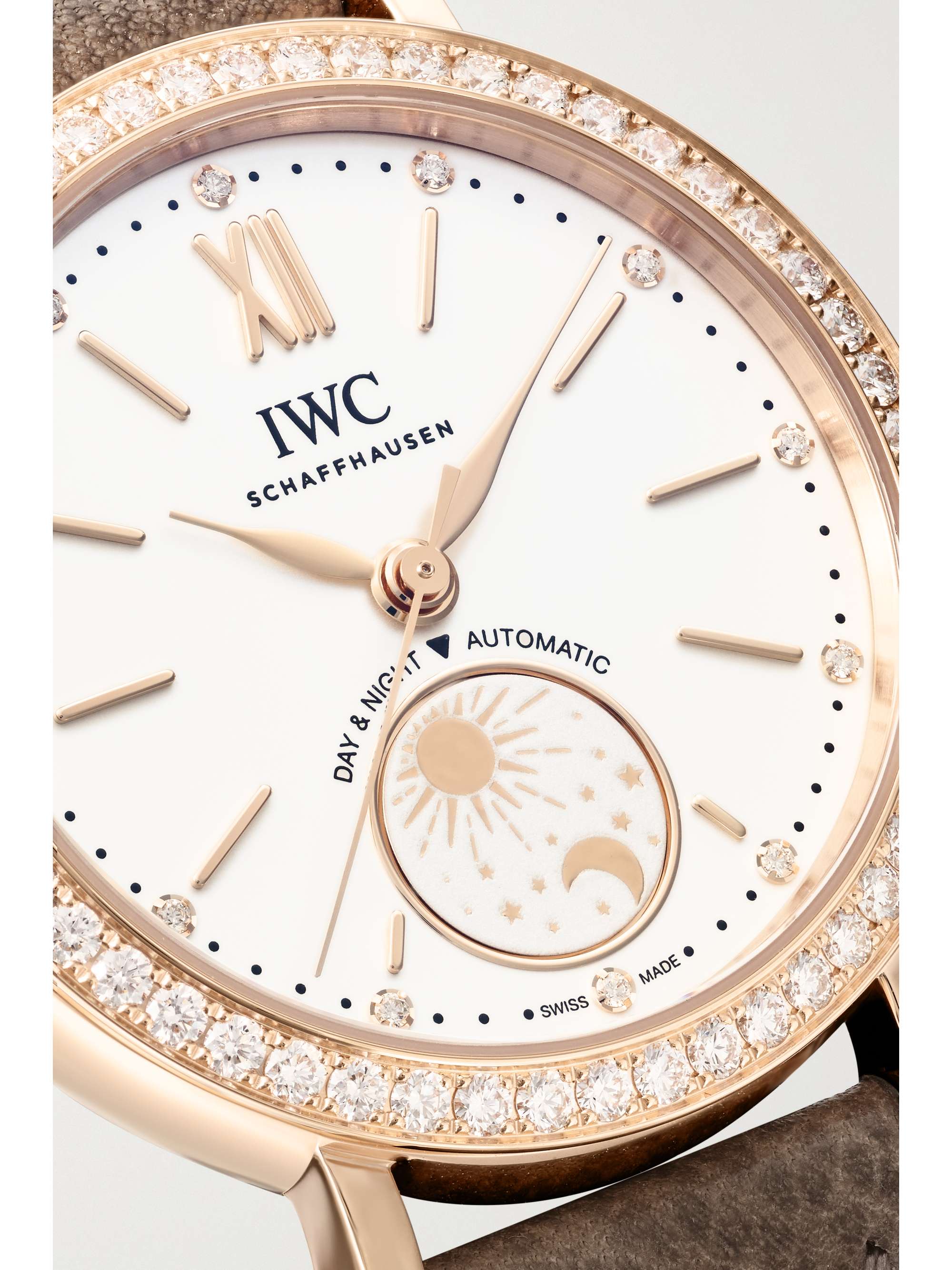 Gold Portofino Day & Night Automatic 34mm 18-karat red gold, textured ...