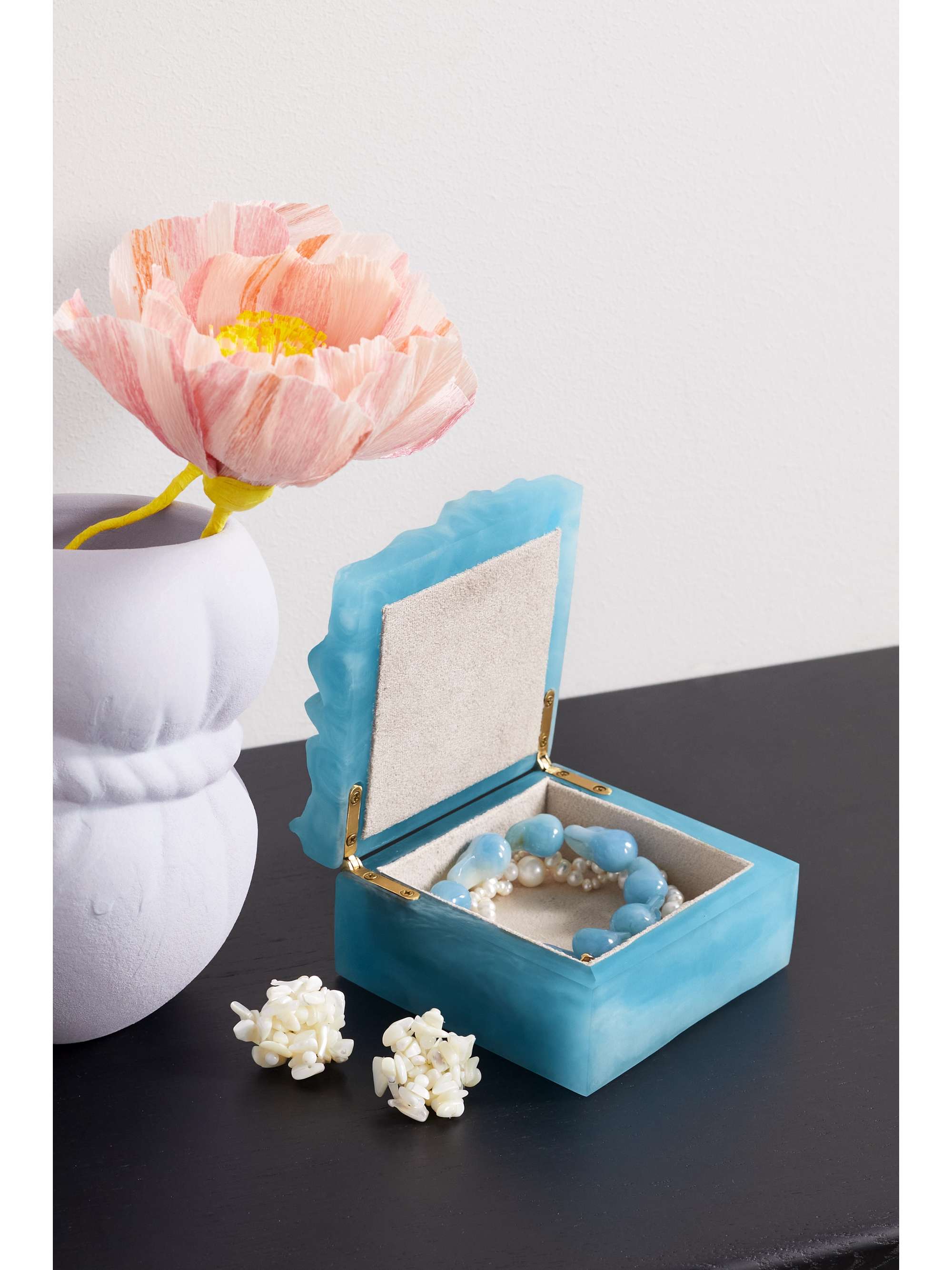 Resin jewellery holder store