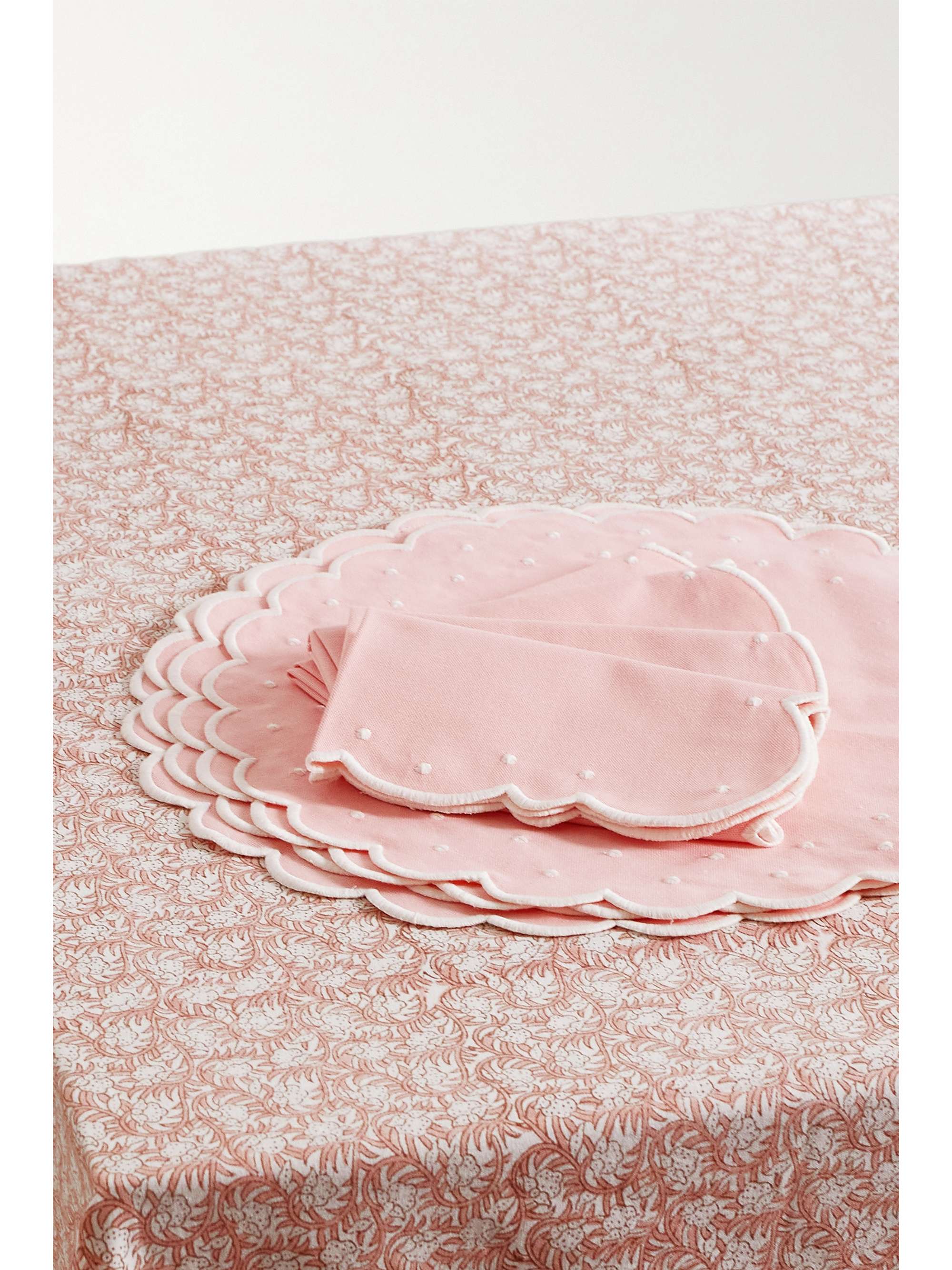 MAISON MARGAUX Rosebud embroidered linen tablecloth and set of four ...