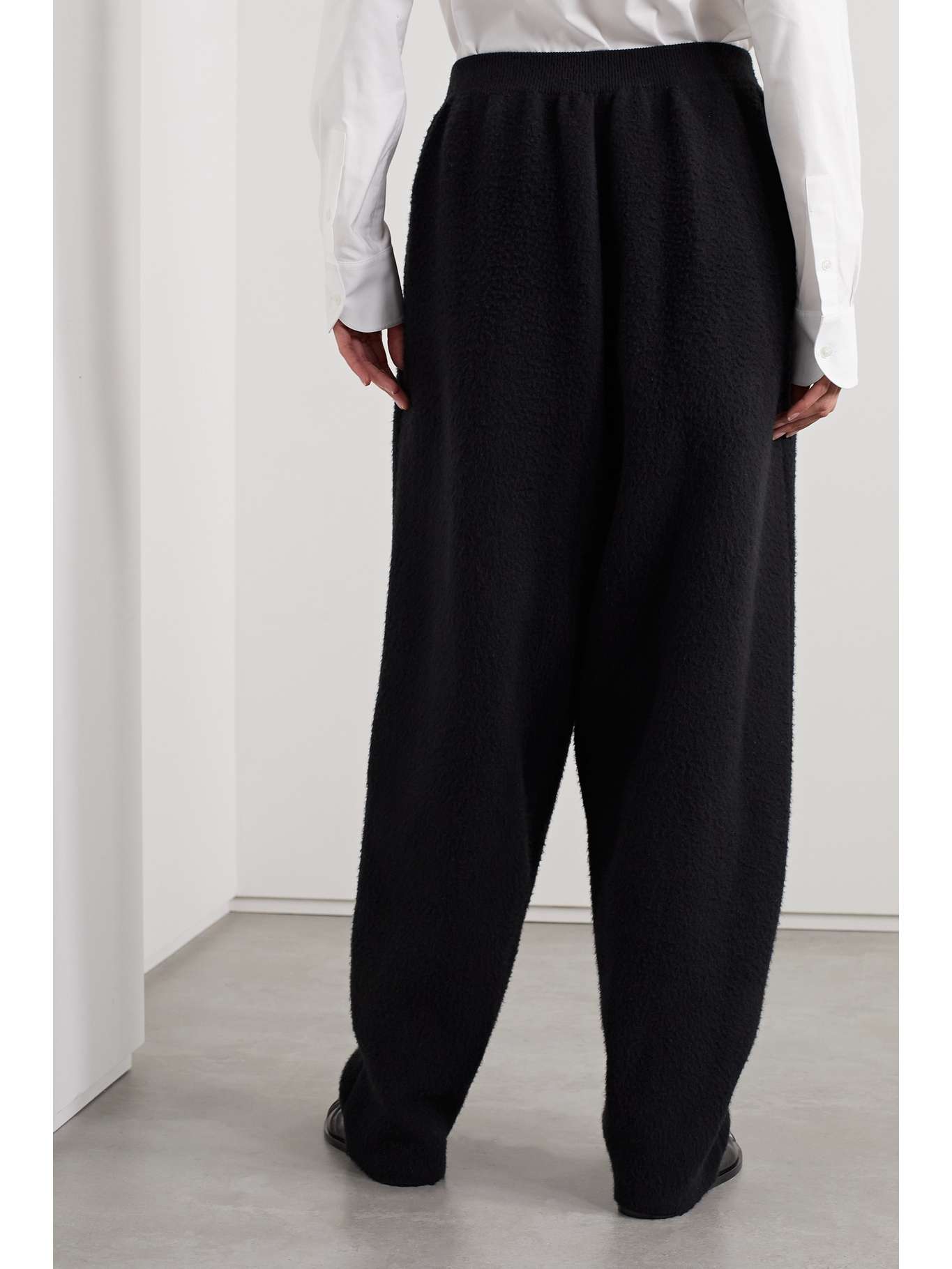 Ednah brushed wool tapered track pants | THE ROW | 네타포르테