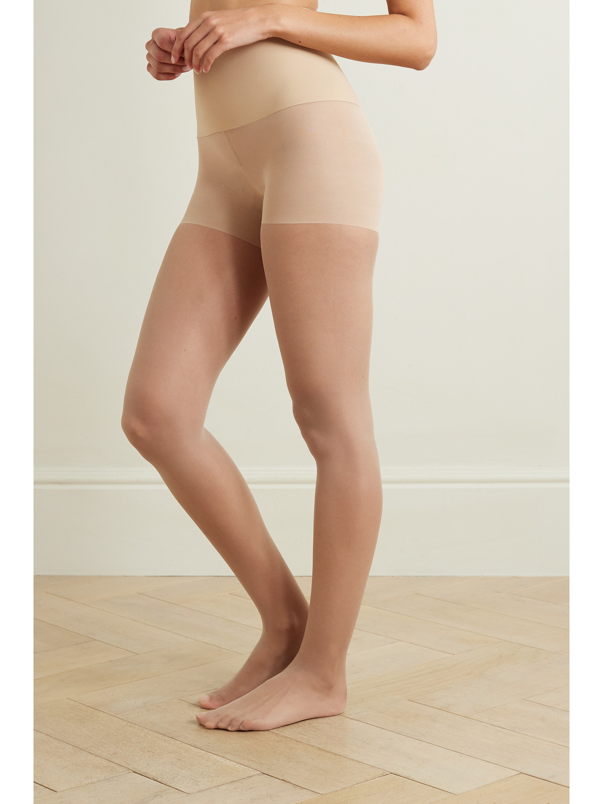 Commando The Essential Sheer Control Tights In Neutrals | ModeSens