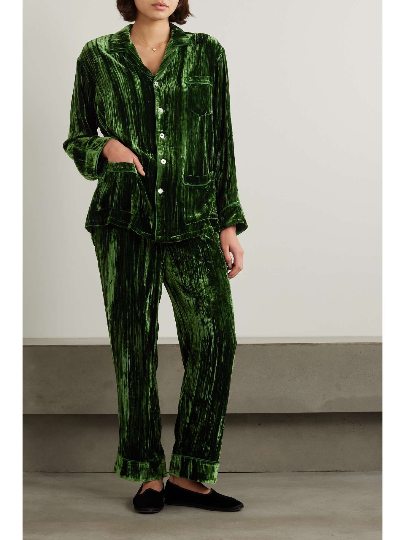 OLIVIA VON HALLE Yves crushed-velvet pajamas | NET-A-PORTER