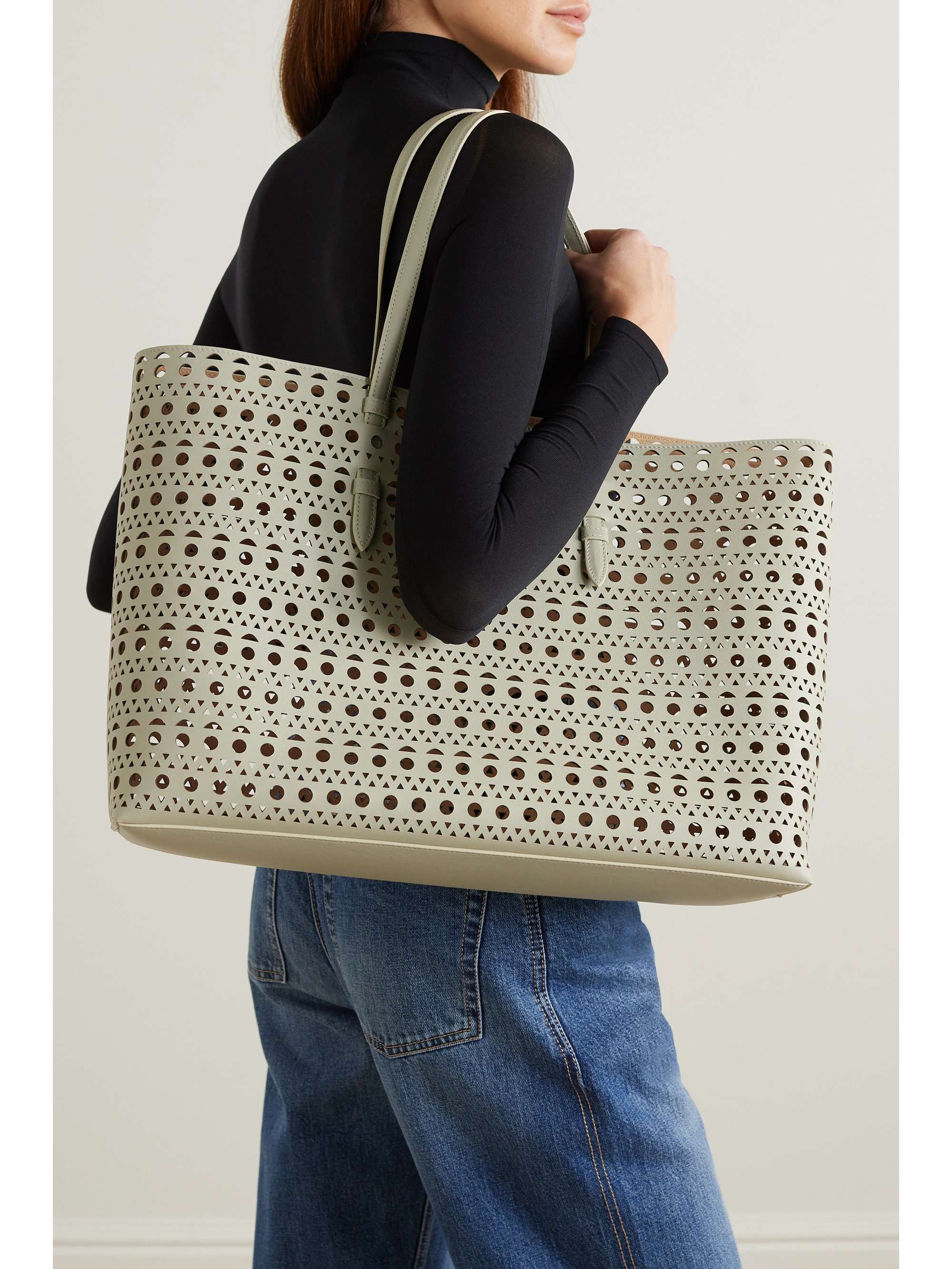 ALAÏA Mina 44 laser-cut leather tote | NET-A-PORTER