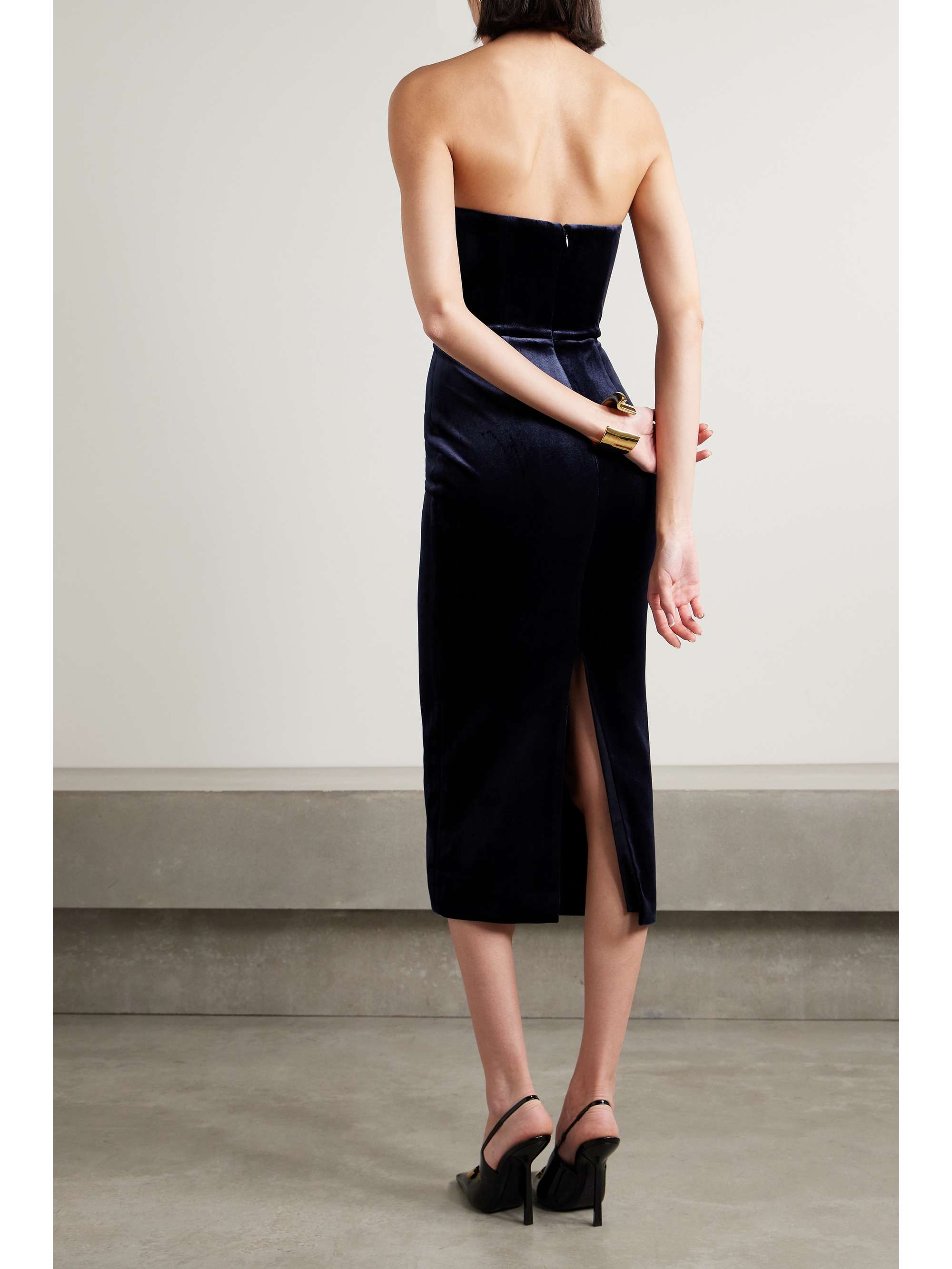 ALEX PERRY Strapless velvet midi dress | NET-A-PORTER
