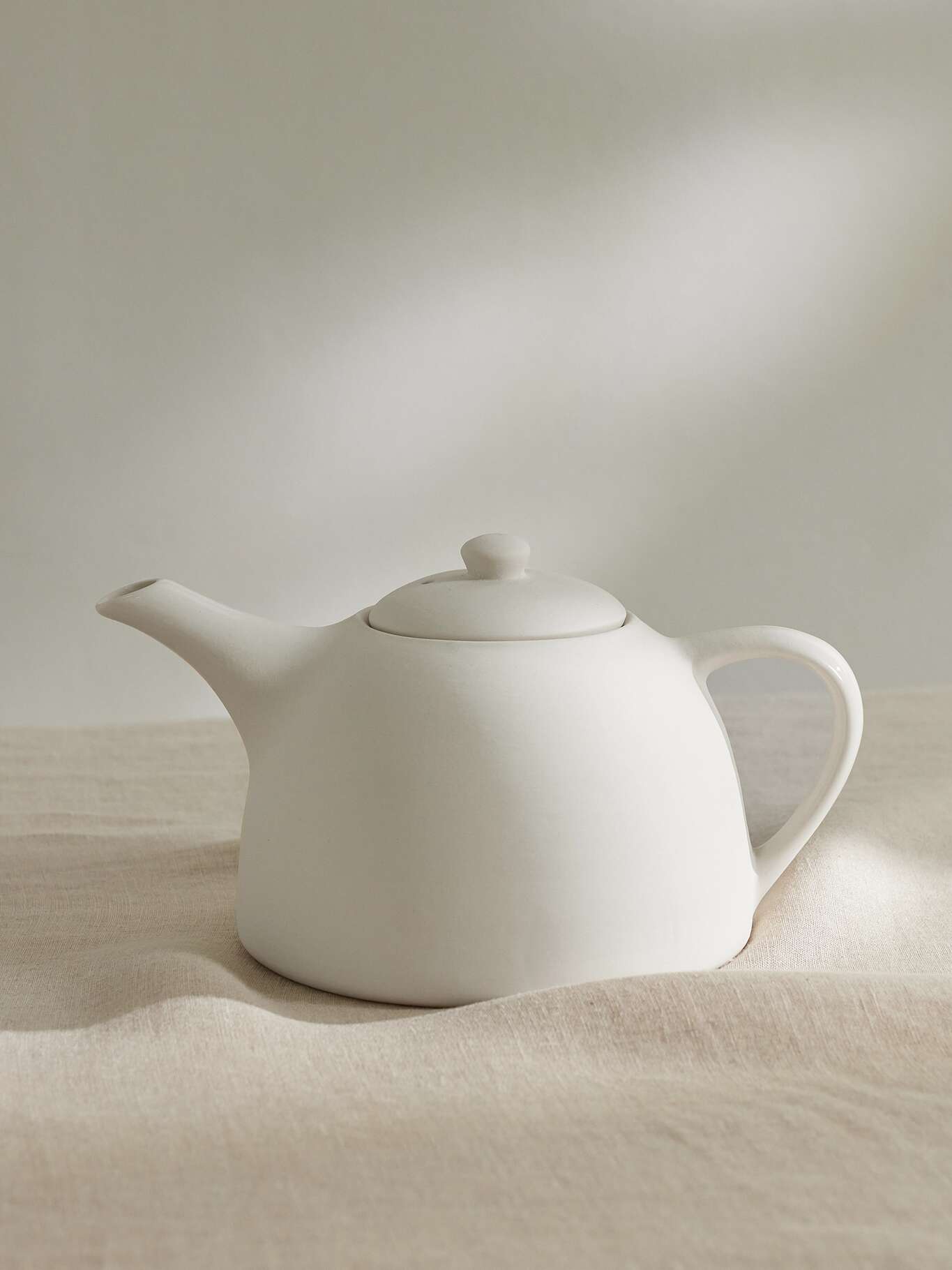 MUD AUSTRALIA + NET SUSTAIN Round porcelain teapot | NET-A-PORTER