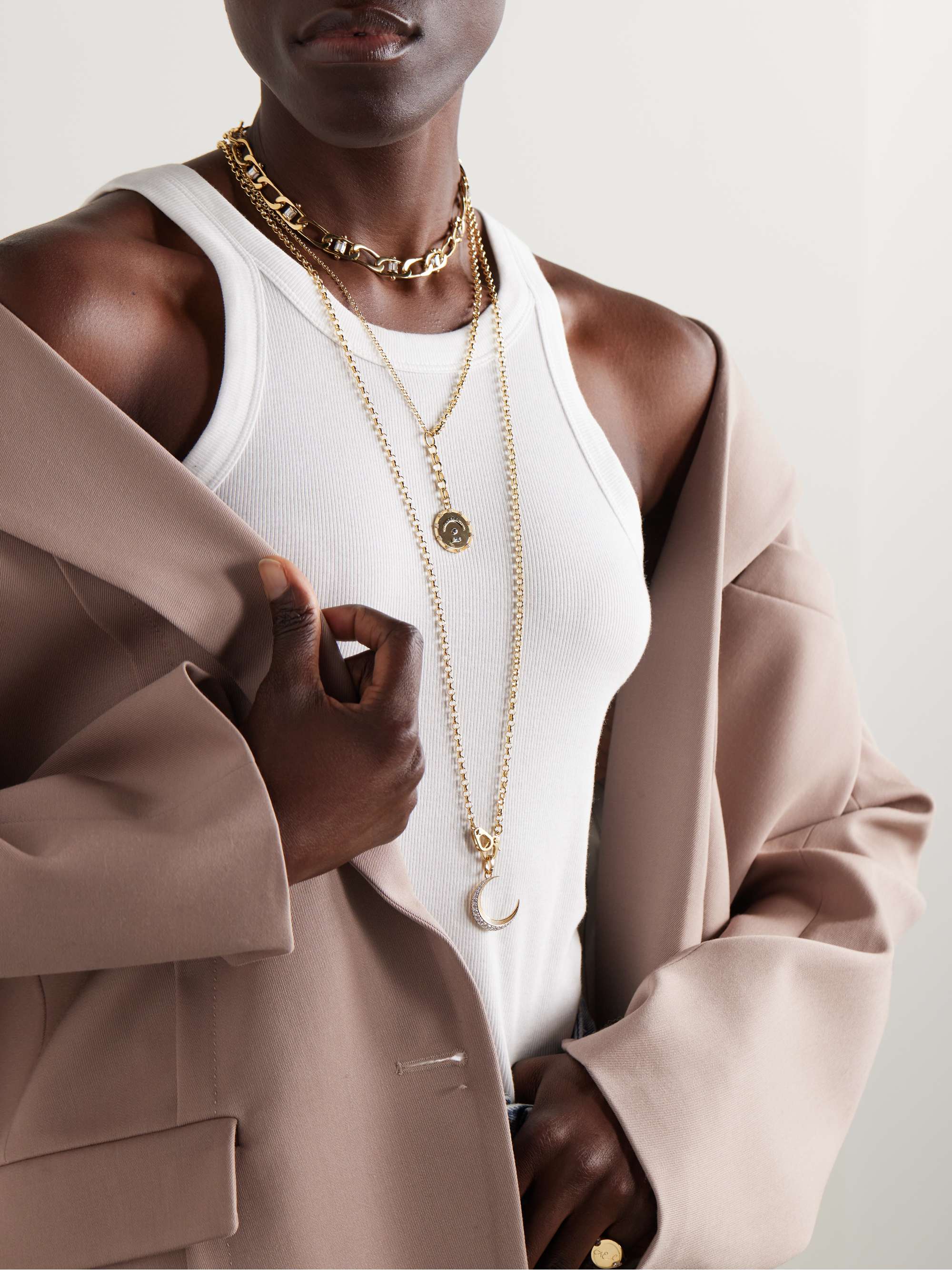 FOUNDRAE Medium Belcher Sister Hook Crescent 18-karat gold diamond ...