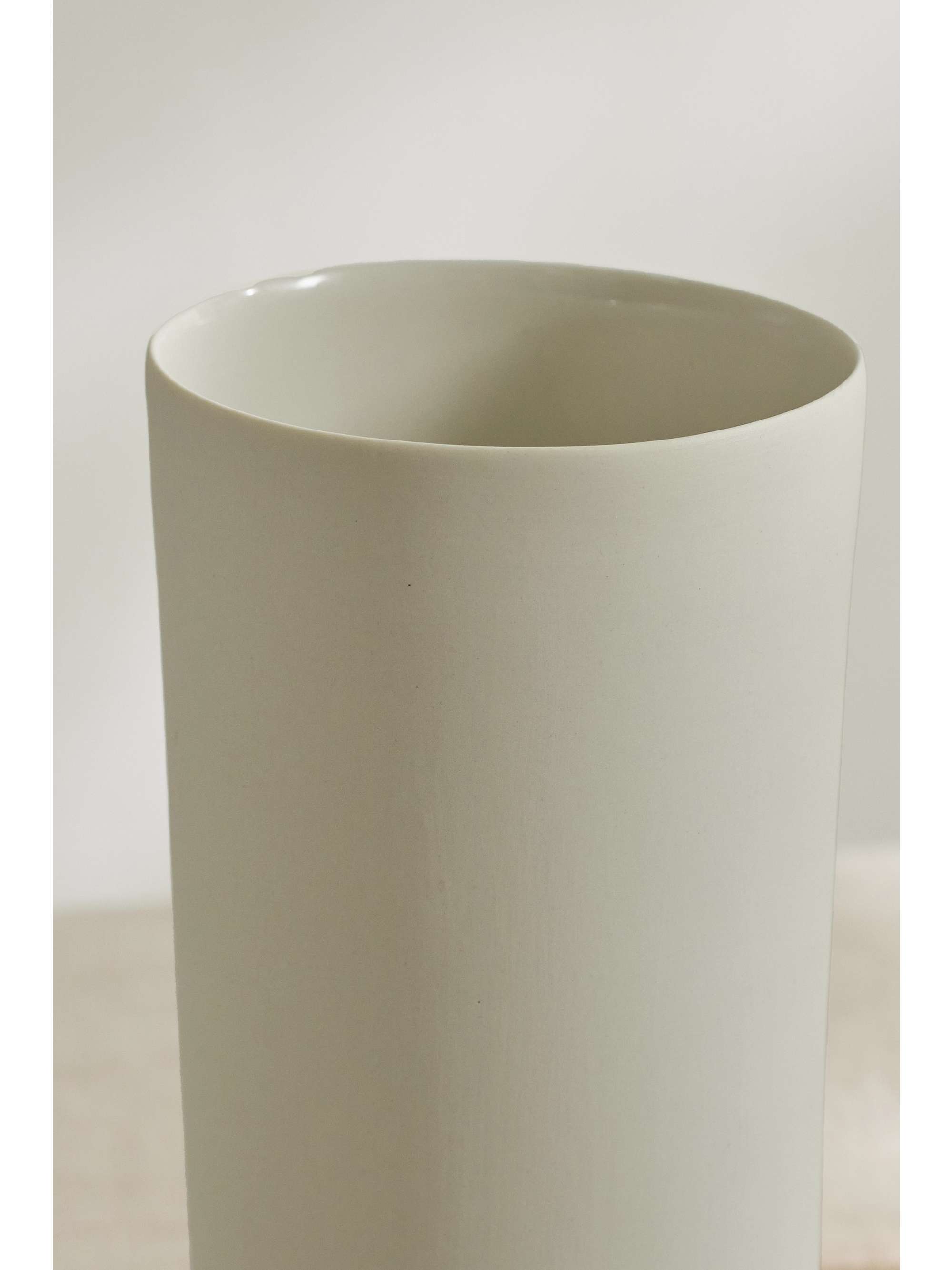 MUD AUSTRALIA + NET SUSTAIN Round medium porcelain vase | NET-A-PORTER