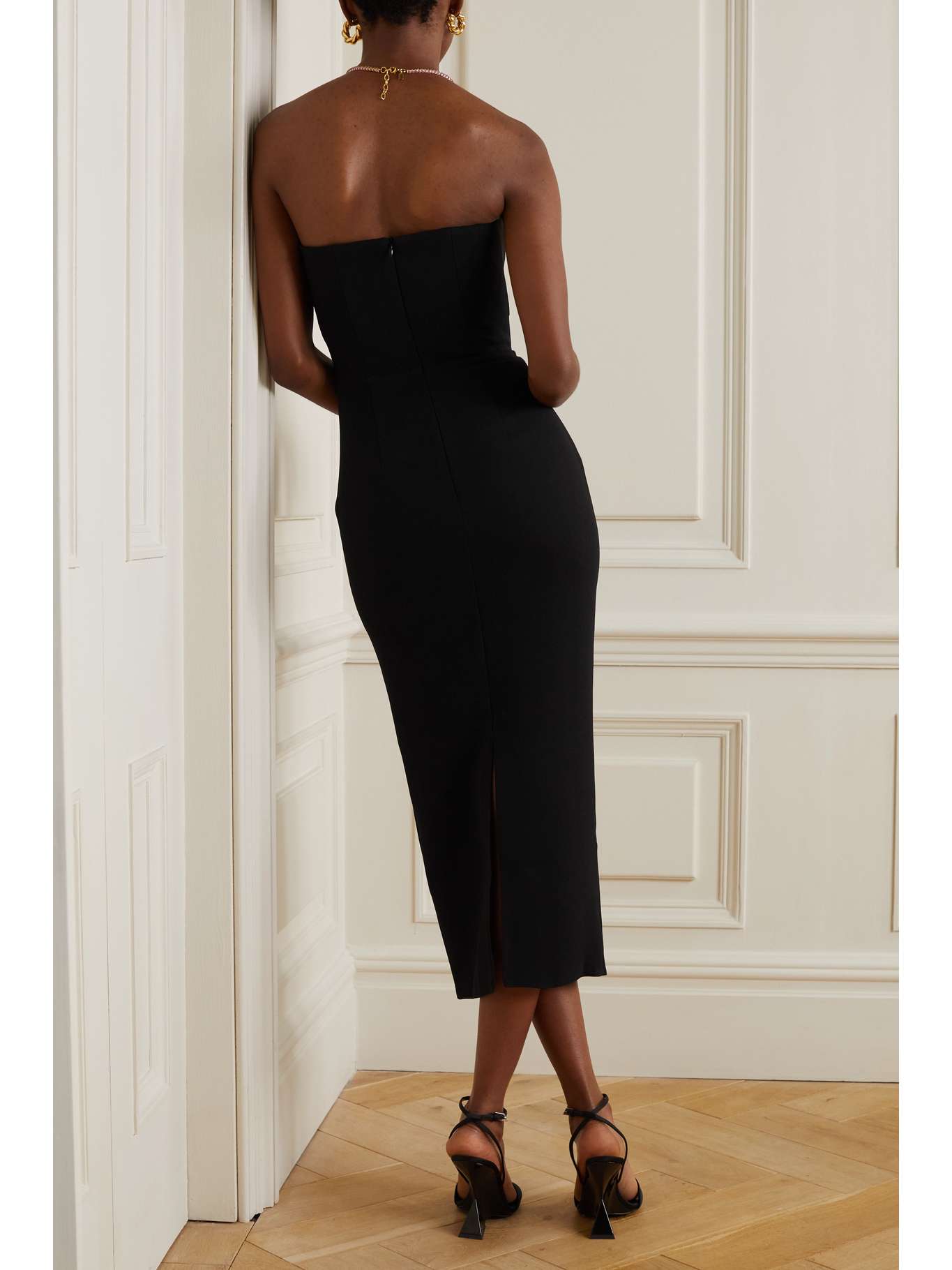 ALEX PERRY Callan strapless crepe midi dress | NET-A-PORTER