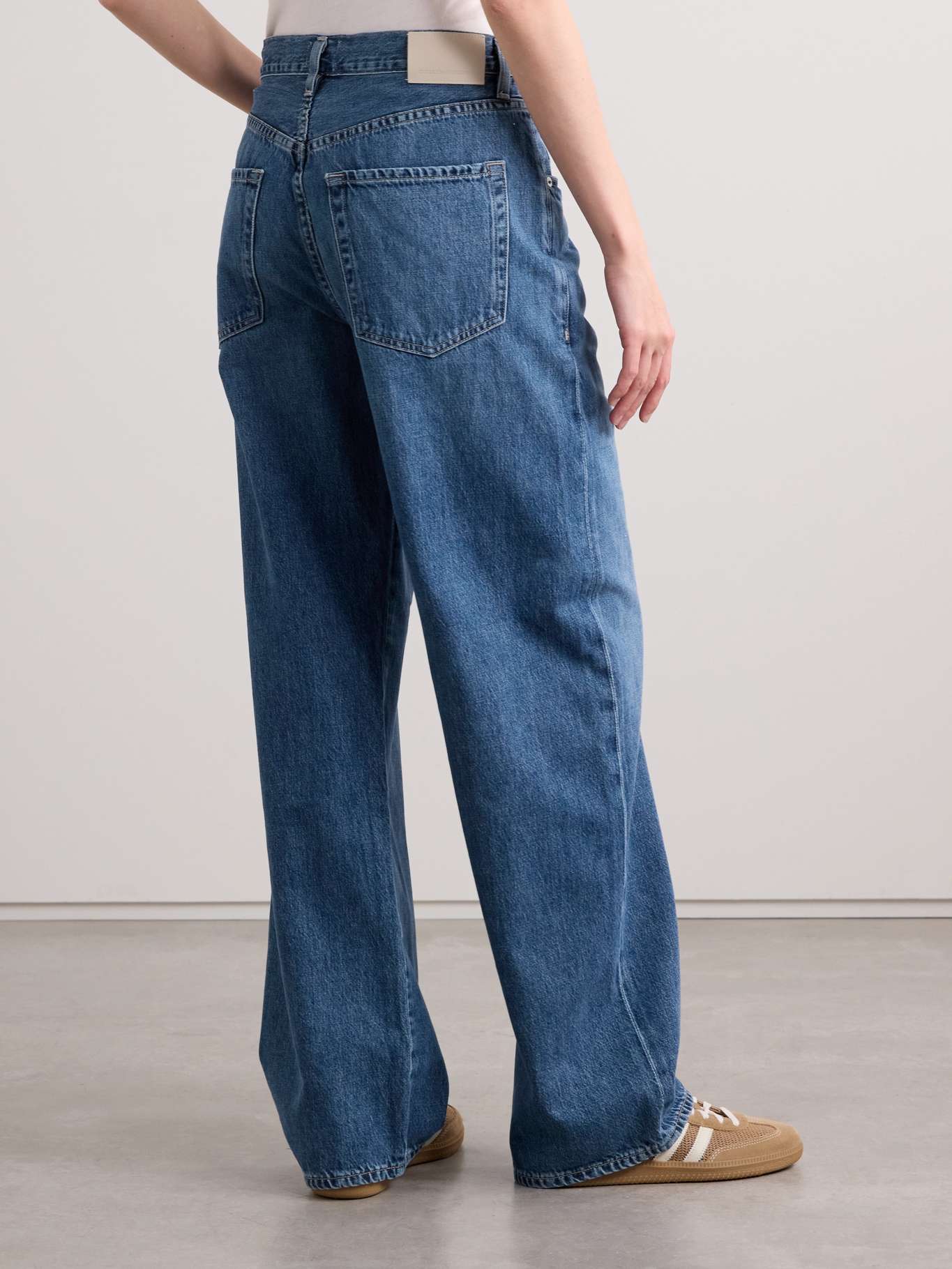 CITIZENS OF HUMANITY Brynn Drawstring mid-rise wide-leg jeans | NET-A ...