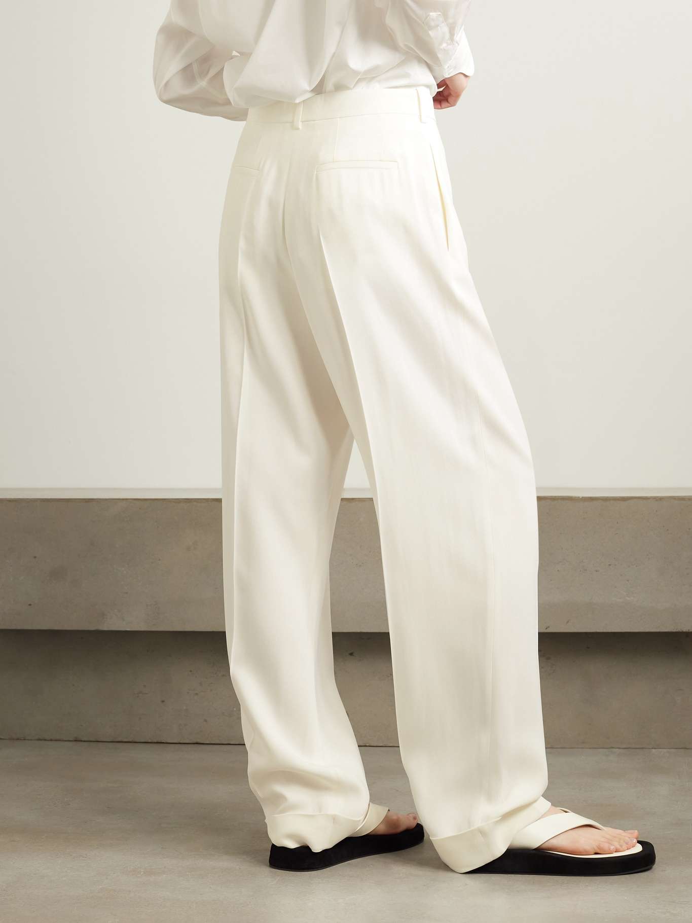 THE ROW Tor pleated crepe wide-leg pants | NET-A-PORTER