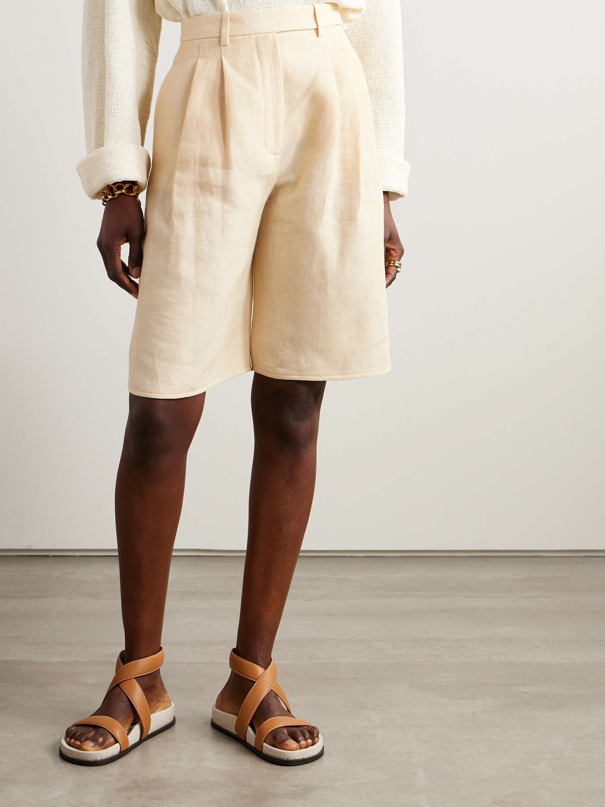 LORO PIANA Pleated linen straight-leg shorts | NET-A-PORTER