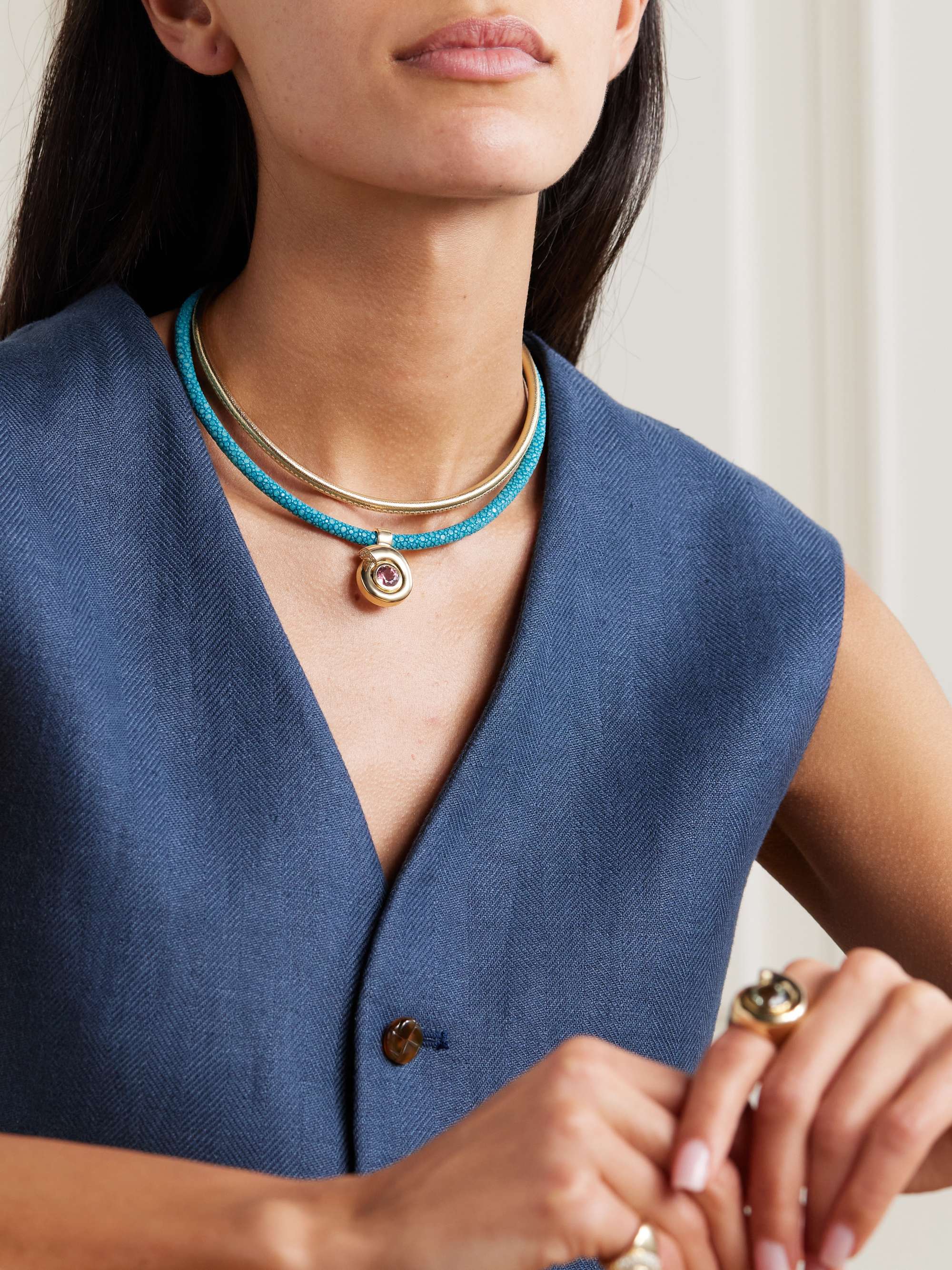 MASON AND BOOKS 14-karat gold stingray necklace | NET-A-PORTER