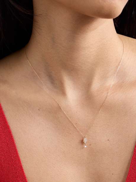 PERSÉE Hand of Fatima 18-karat gold diamond necklace | NET-A-PORTER