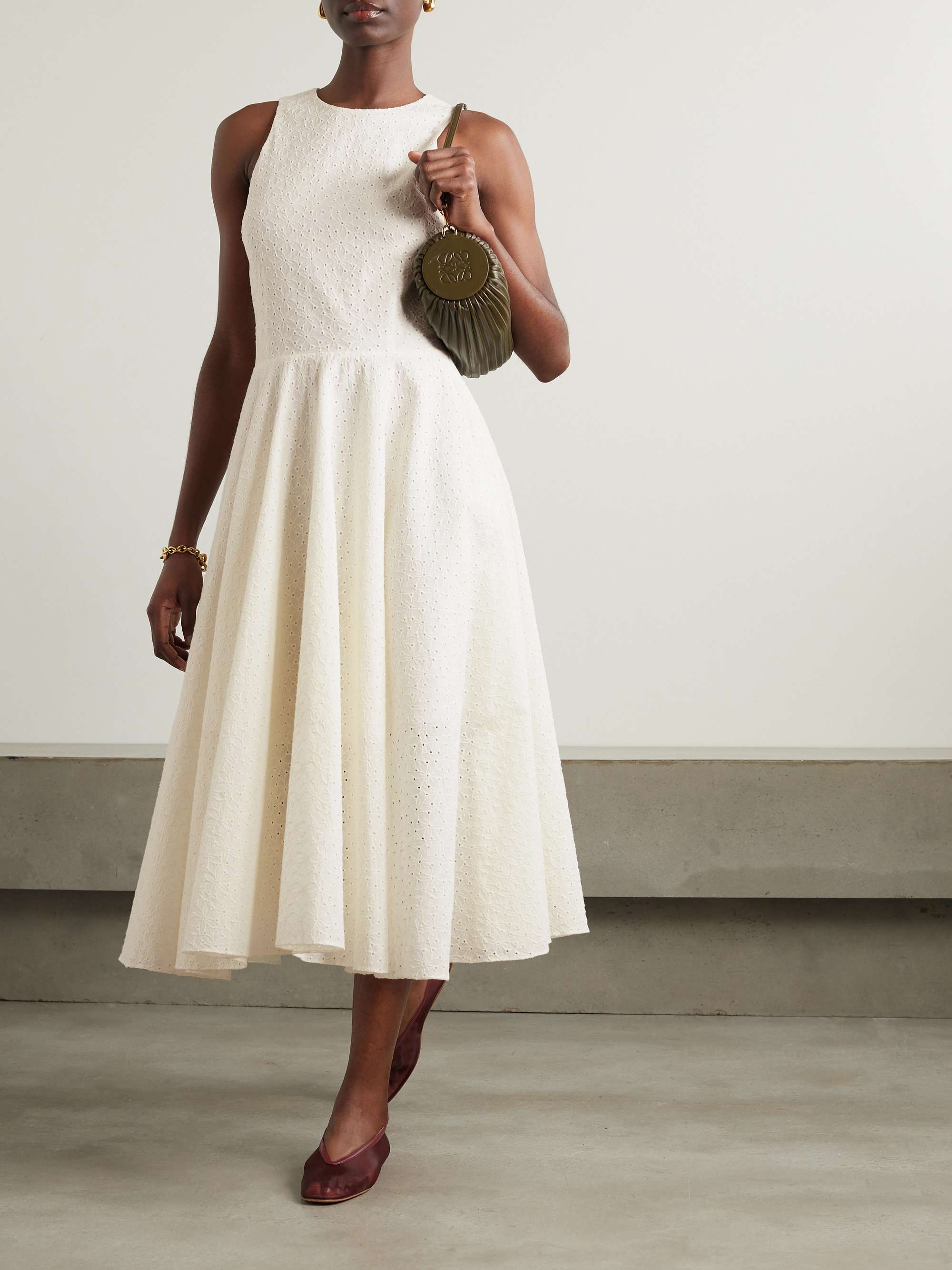 FRAME Pleated broderie anglaise cotton midi dress | NET-A-PORTER