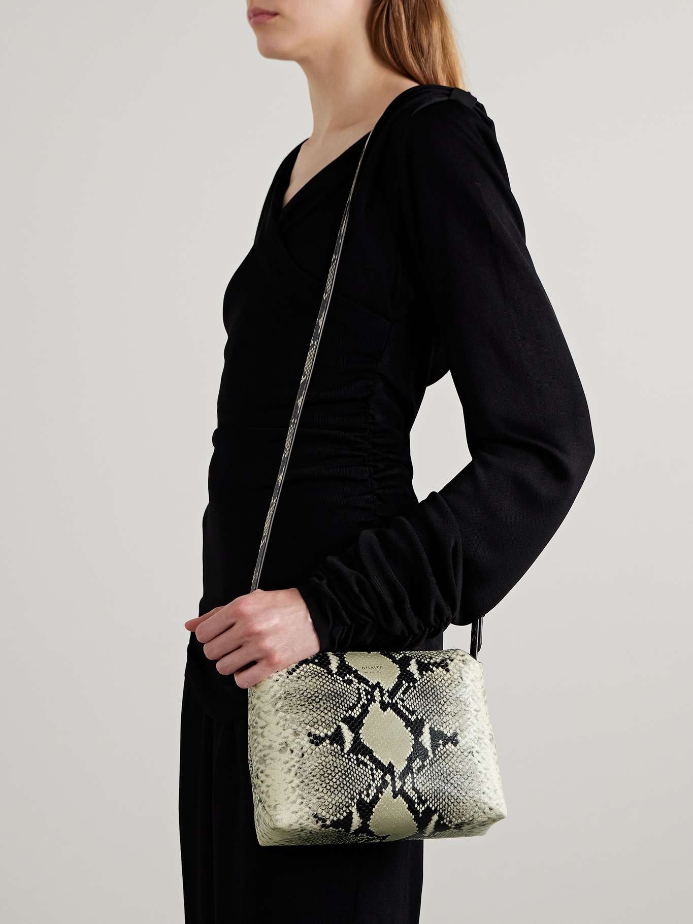 null | NET-A-PORTER