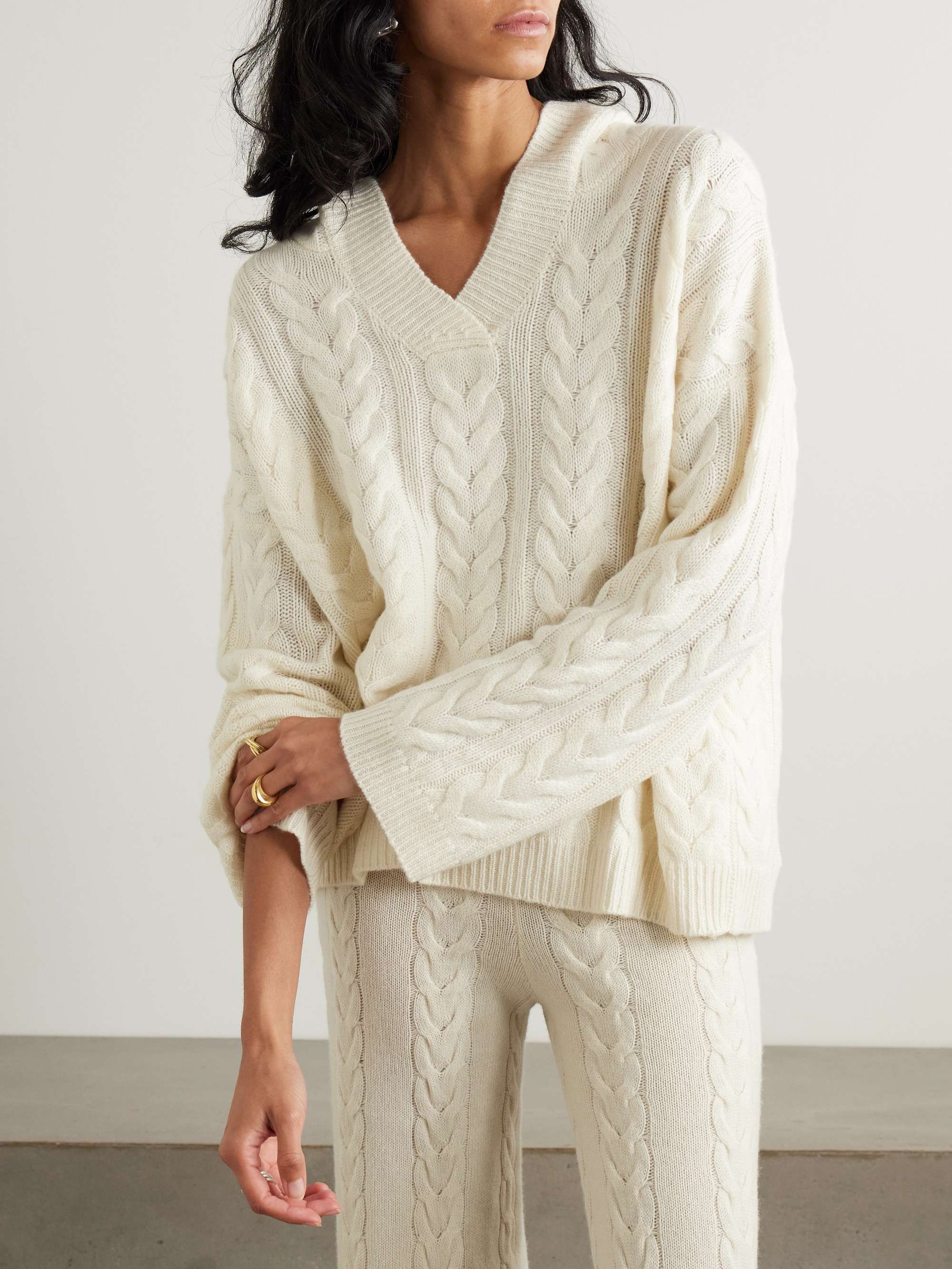 LISA YANG Cable-knit cashmere hoodie | NET-A-PORTER