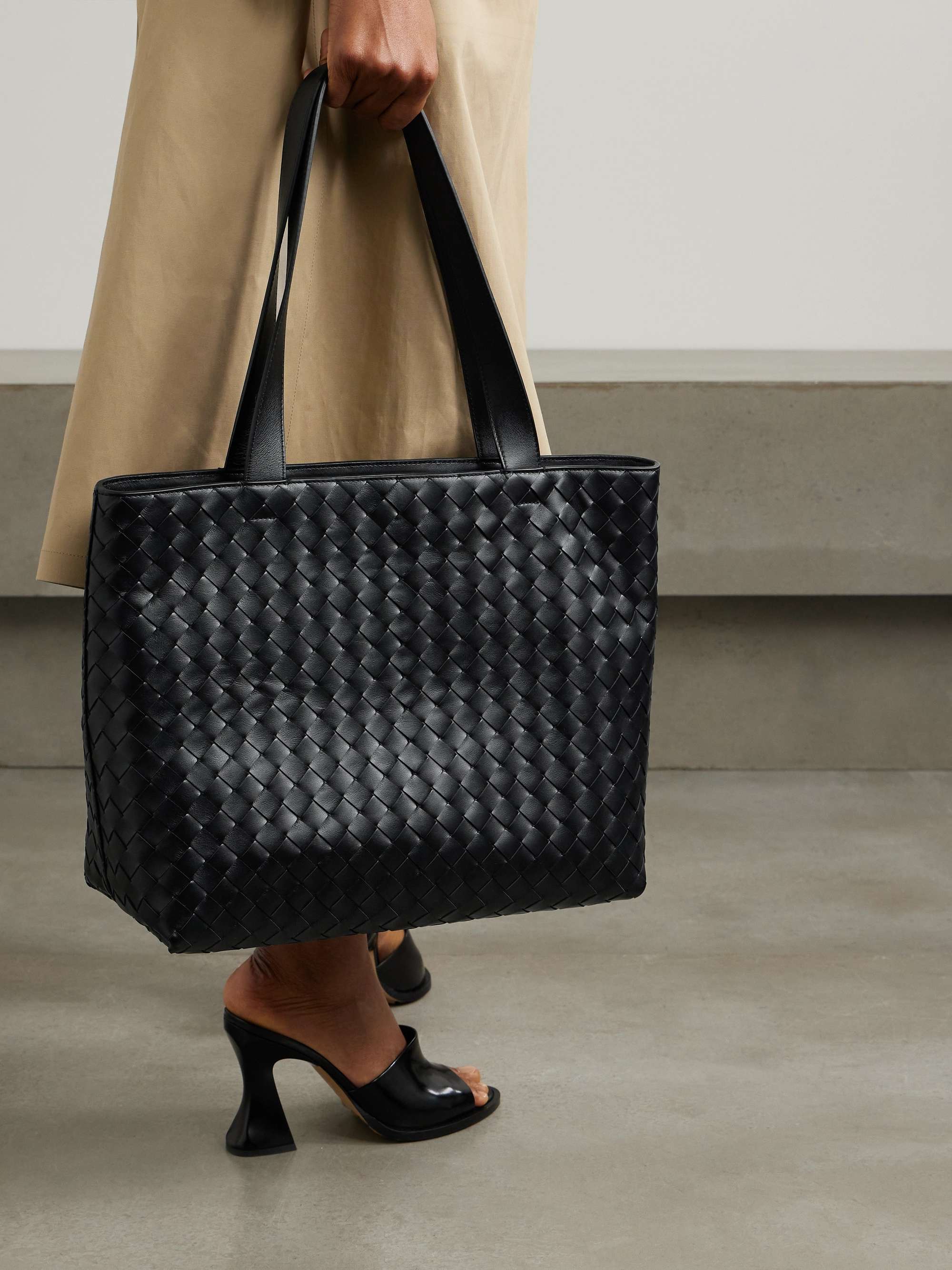 BOTTEGA VENETA Avenue small intrecciato leather shoulder bag | NET-A-PORTER