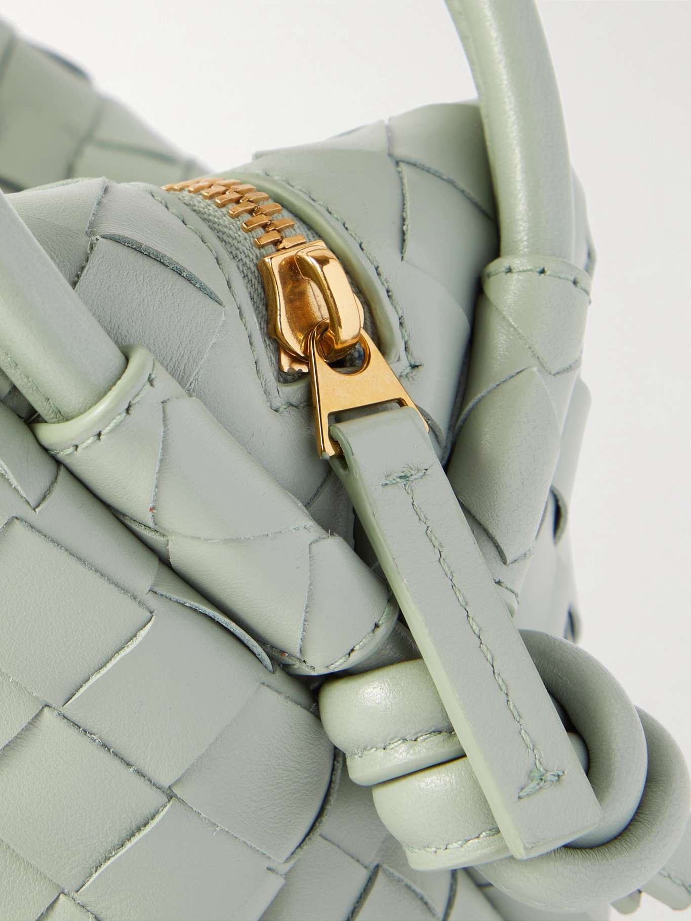 BOTTEGA VENETA Loop intrecciato leather shoulder bag | NET-A-PORTER