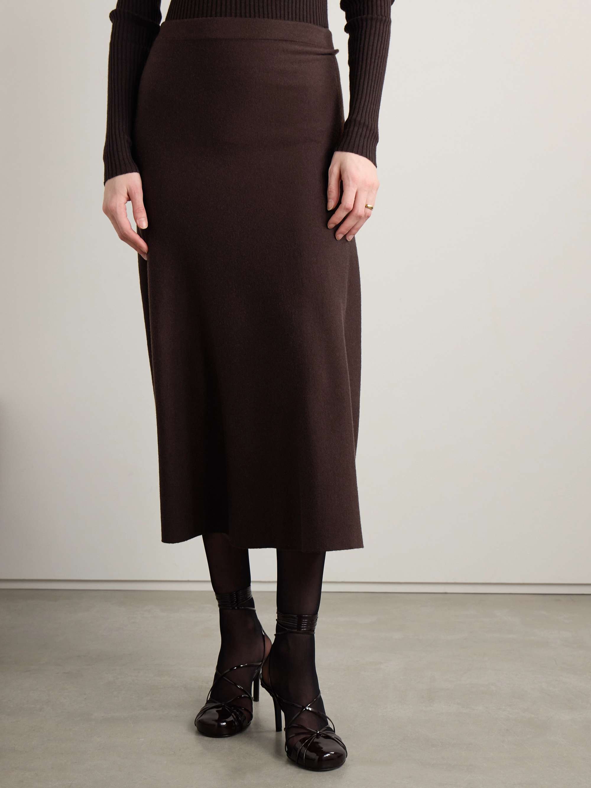 GABRIELA HEARST Freddie wool and cashmere-blend midi skirt | NET-A-PORTER