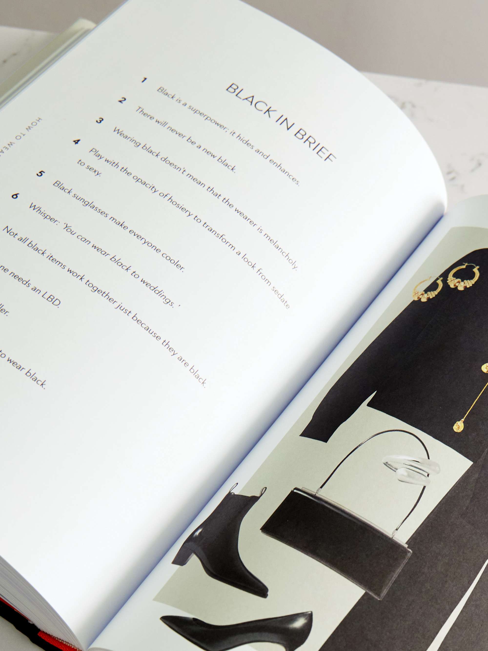 PENGUIN BOOKS How to Wear Everything by Kay Barron hardcover book | NET ...