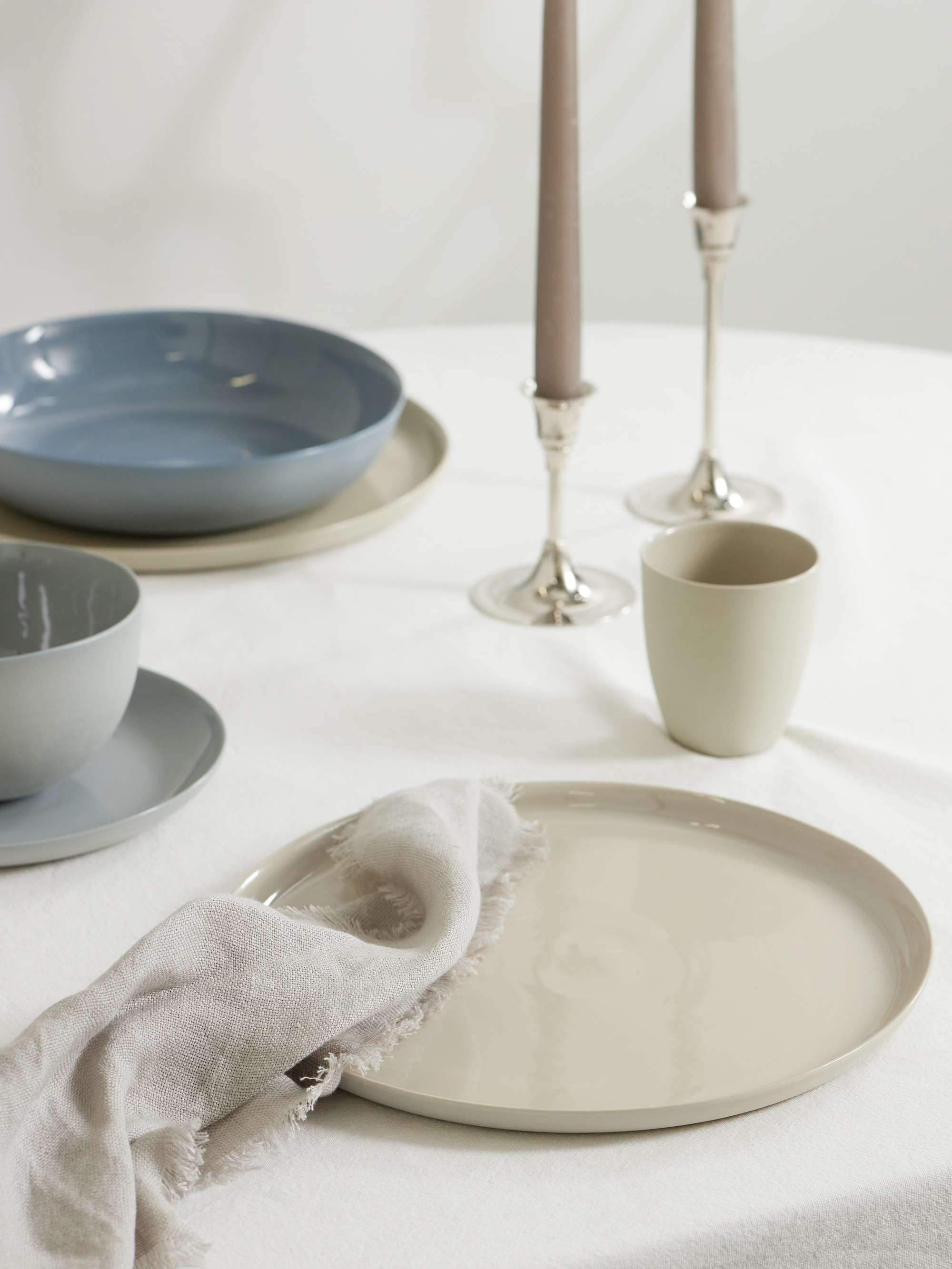MUD AUSTRALIA Set of four porcelain dinner plates | NET-A-PORTER