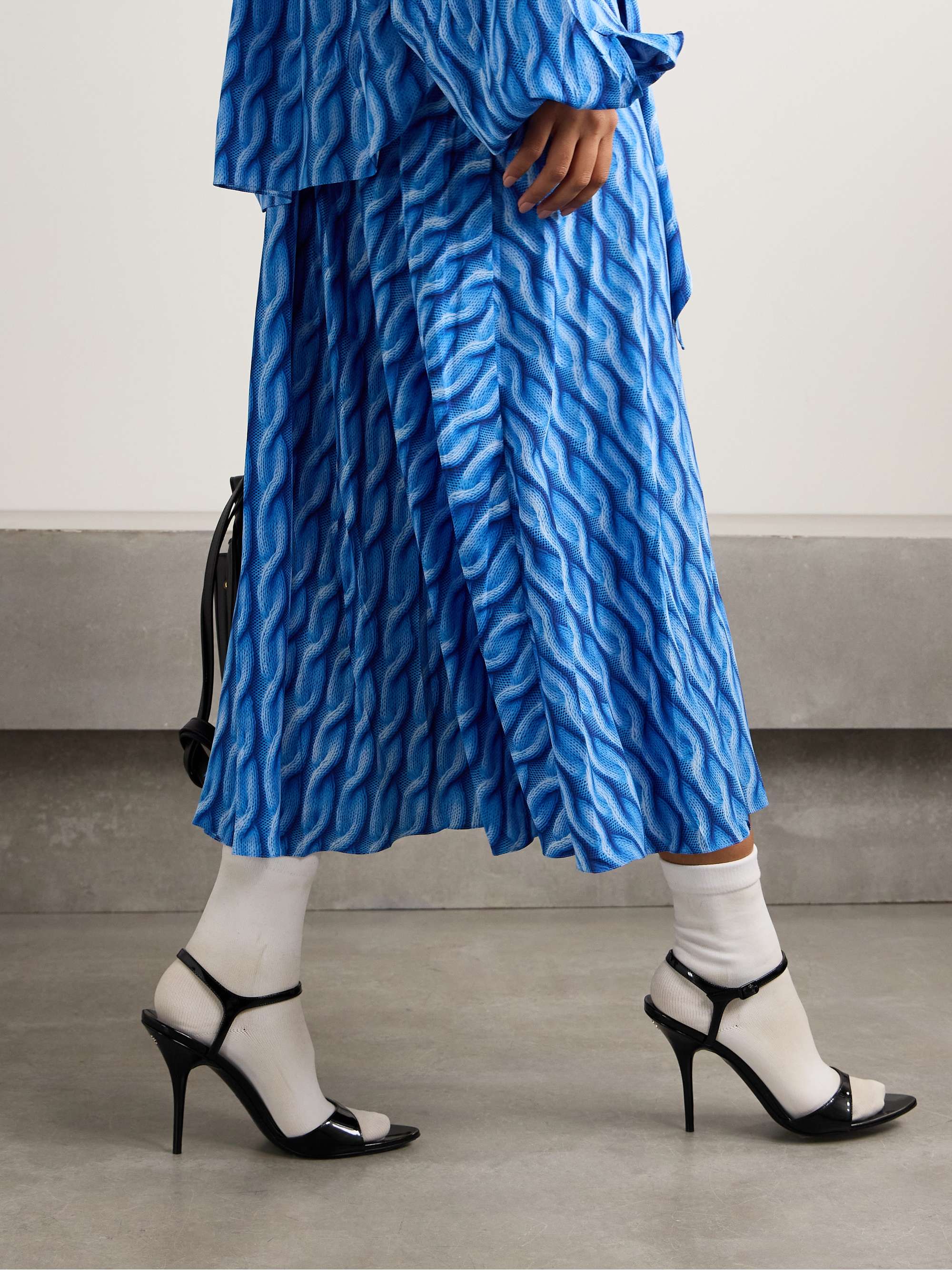 BALENCIAGA Pussy-bow printed crepe de chine midi shirt dress BALENCIAGA Pussy-bow printed crepe de chine midi shirt dress