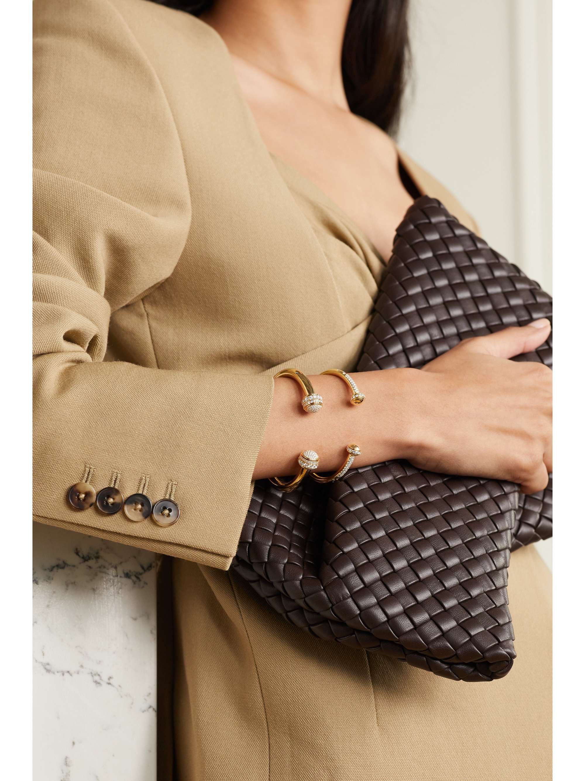 PIAGET Possession 18-karat gold diamond cuff | NET-A-PORTER