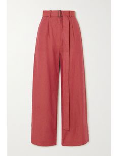 Staycation Style Guide: What To Wear On Vacation In 2020 | PORTER