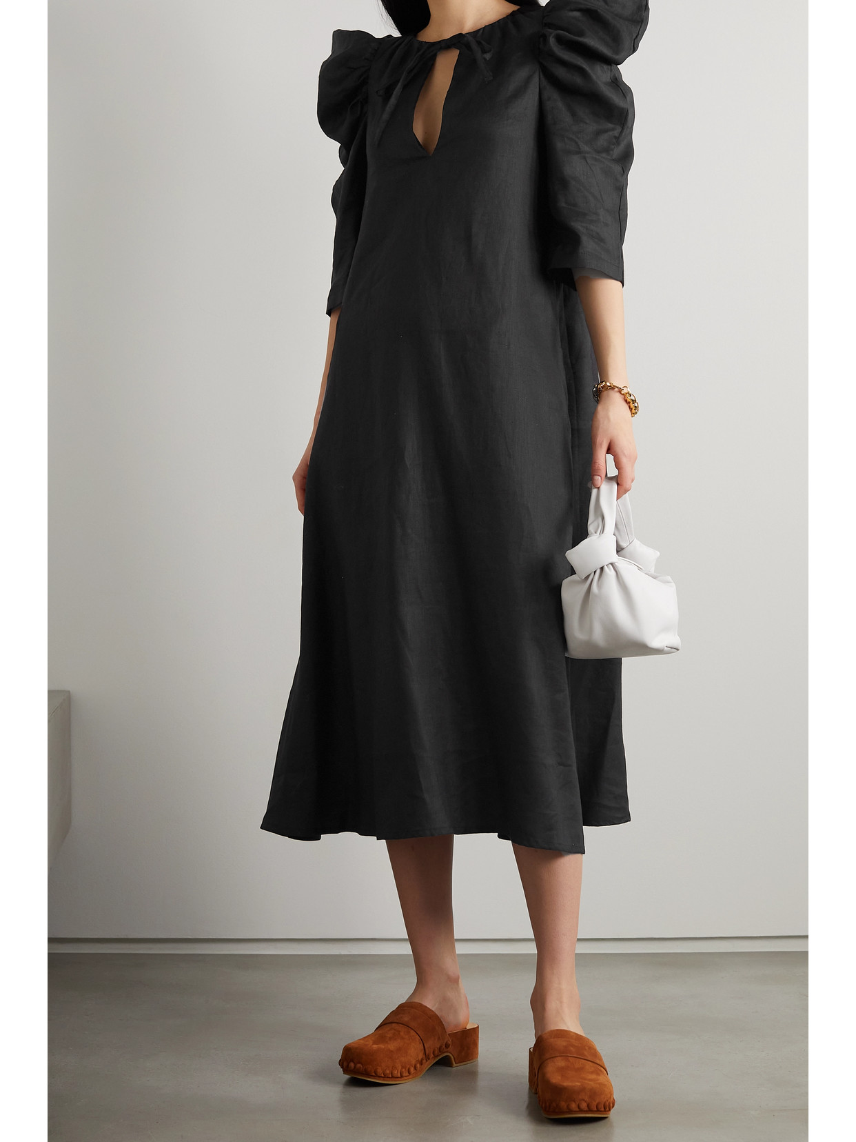 Acheval Pampa Ceibo Gathered Linen Midi Dress In Black | ModeSens