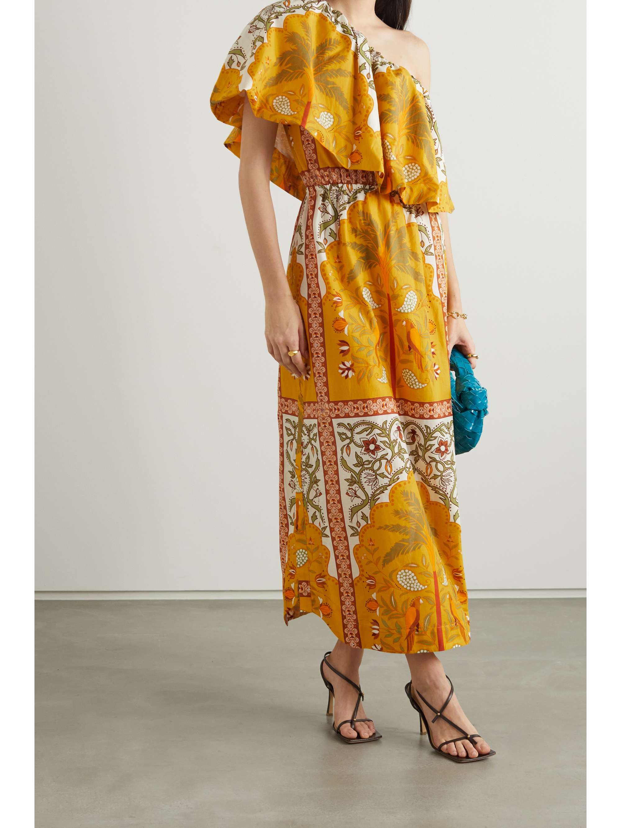 Mambo Costumes And Dresses