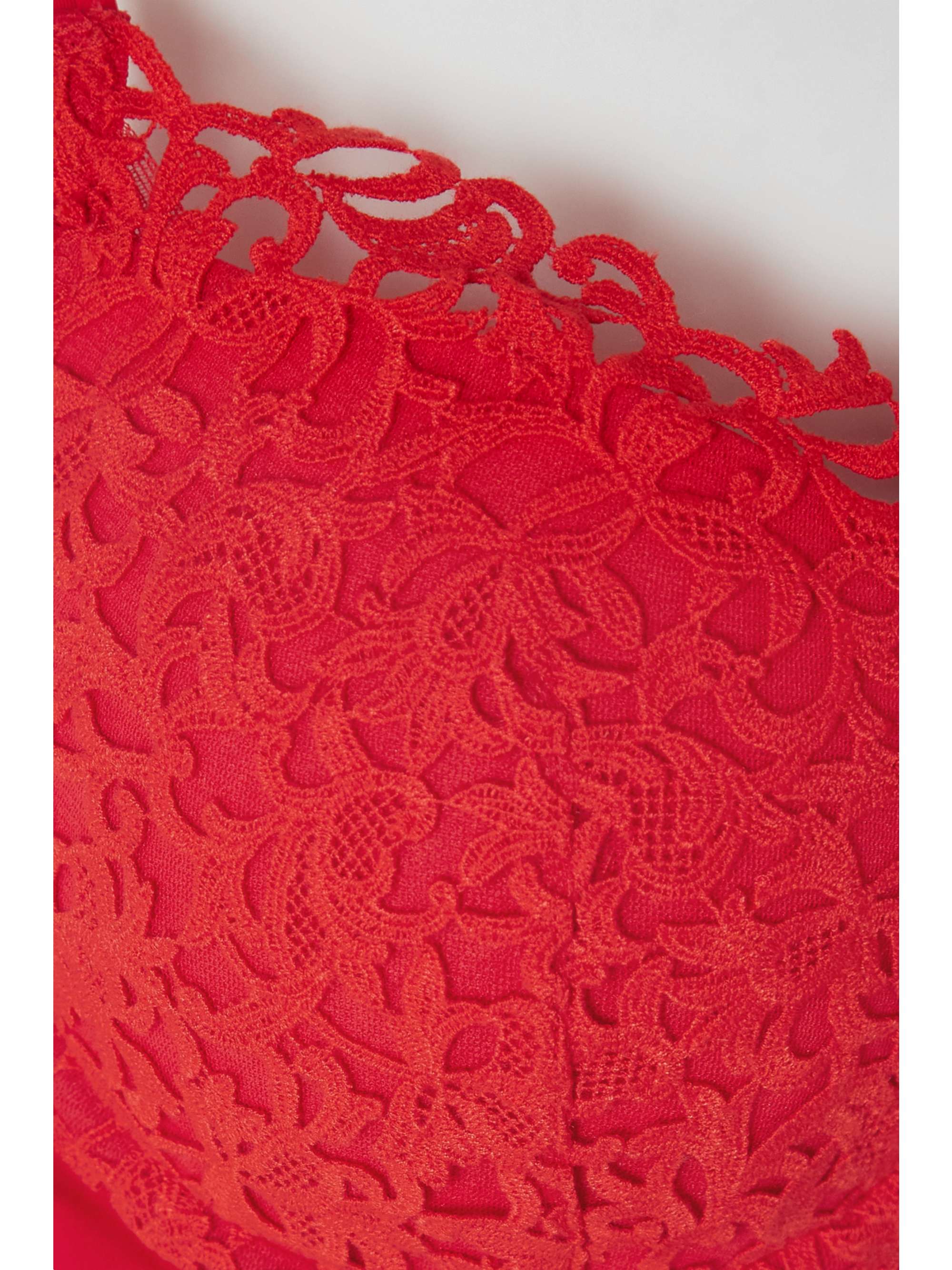 La Perla Macramé Lace And Tulle Underwired Plunge Bra Net A Porter