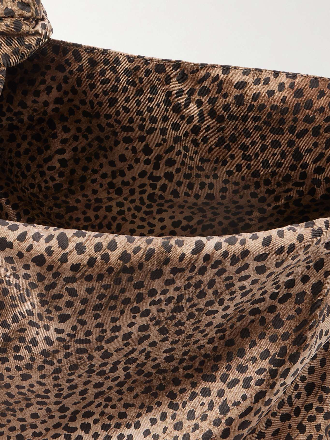 Amalia Schultertasche aus Seidensatin mit Gepardenprint | NET-A-PORTER