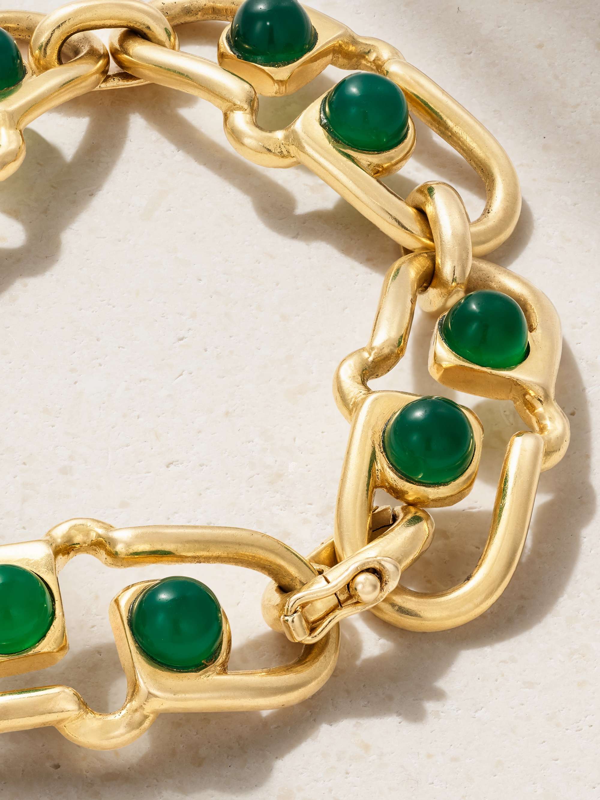 STEPHANIE WINDSOR + Van Cleef & Arpels vintage 1990s gold chrysoprase ...