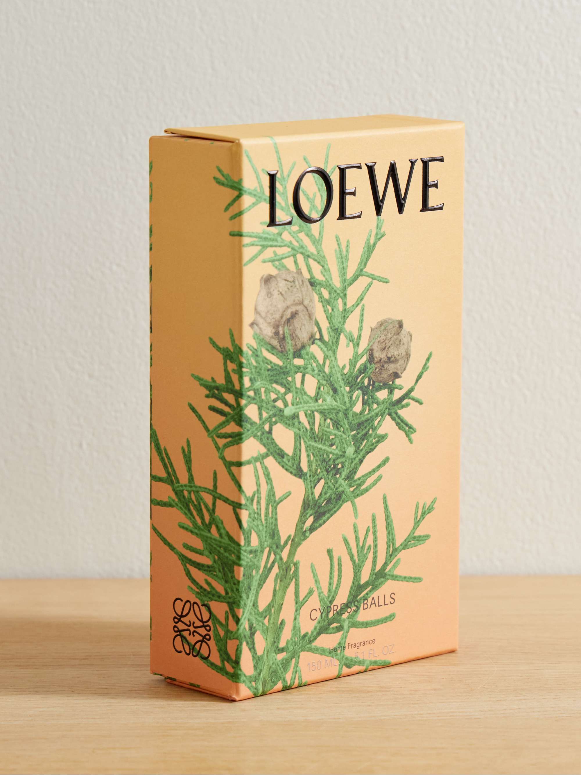 LOEWE PERFUMES Home Fragrance - Ivy, 150ml | NET-A-PORTER
